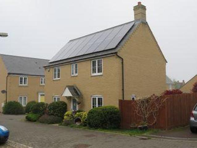 4 Bedrooms Detached house for sale in Dovecote Avenue, Great Cambourne, Cambridge CB23