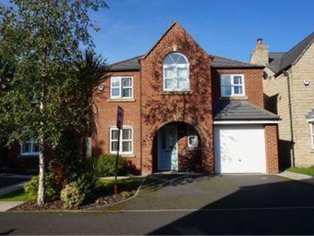 4 Bedrooms Detached house for sale in Eastwood Drive, Marple SK6