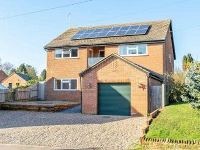 4 Bedrooms Detached house for sale in East Street, Long Buckby NN6