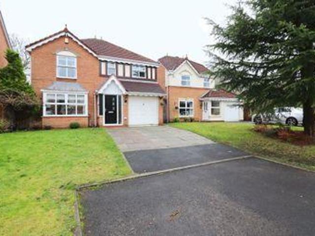 4 Bedrooms Detached house for sale in Edge Green, Ellenbrook, Worsley M28