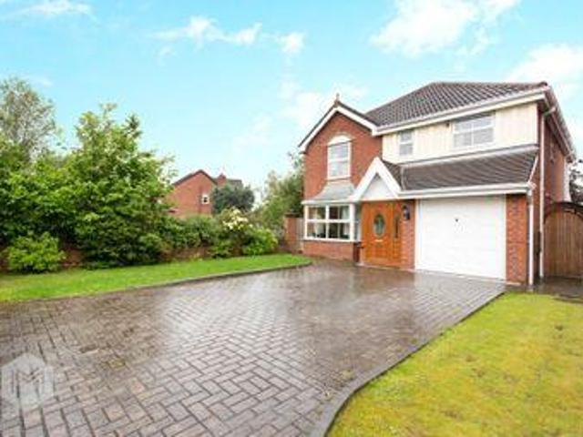 4 Bedrooms Detached house for sale in Edge Green, Worsley, Manchester M28