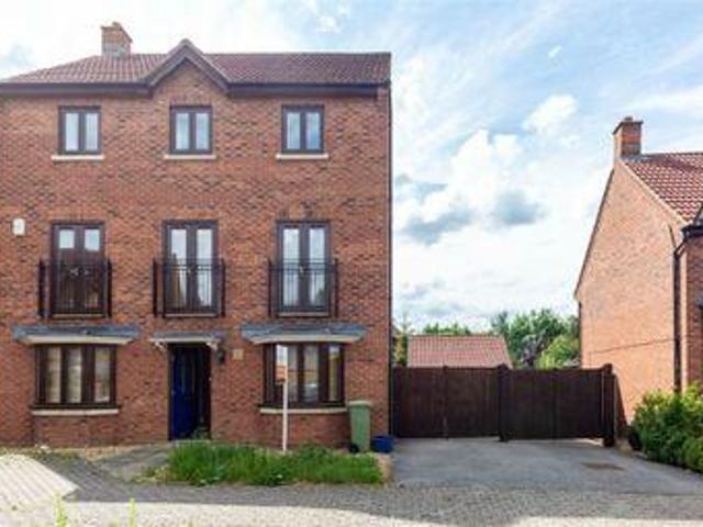 4 Bedrooms Detached house for sale in Edzell Crescent, Westcroft, Milton Keynes, Buckinghamshire MK4