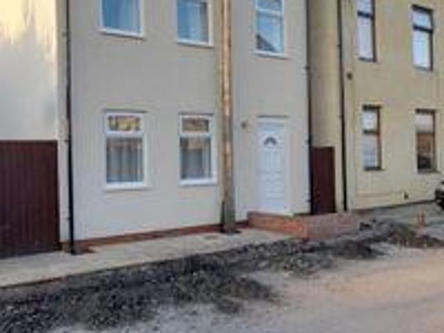 4 Bedrooms Detached house for sale in Elizabeth Street, Heywood OL10