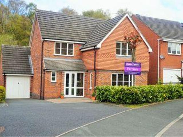 4 Bedrooms Detached house for sale in Ellis Peters Drive, Aquaduct Telford TF3