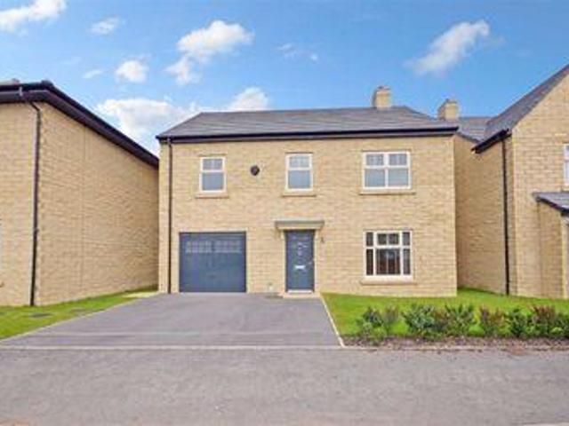 4 Bedrooms Detached house for sale in Fairfield Link, Sherburn In Elmet, Leeds LS25