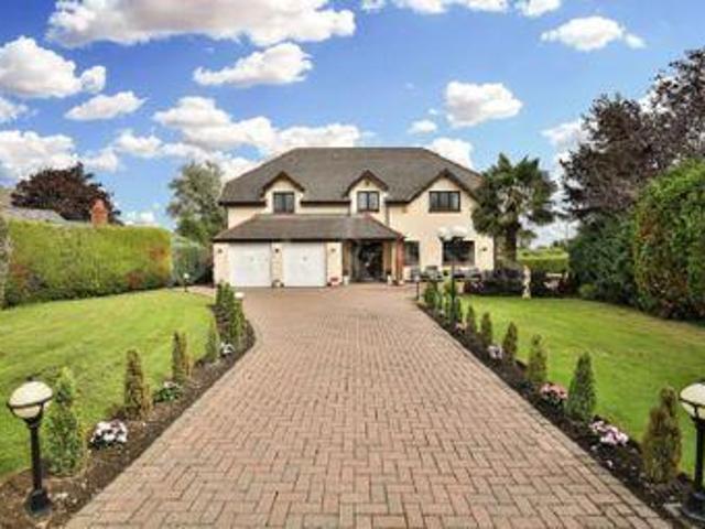 4 Bedrooms Detached house for sale in Farmfield Lane, Nash Village, Newport. NP18