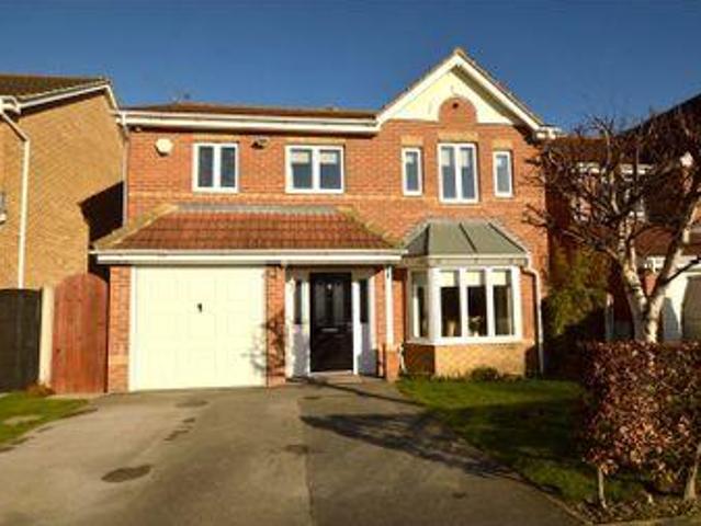 4 Bedrooms Detached house for sale in Farrier Way, Robin Hood, Wakefield, West Yorkshire WF3