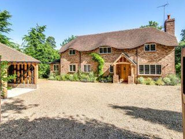 4 Bedrooms Detached house for sale in Fir Tree Lane, West Chiltington RH20