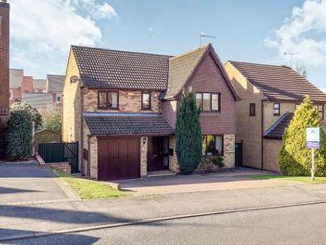 4 Bedrooms Detached house for sale in Fox Road, Castle Donington, Derby DE74
