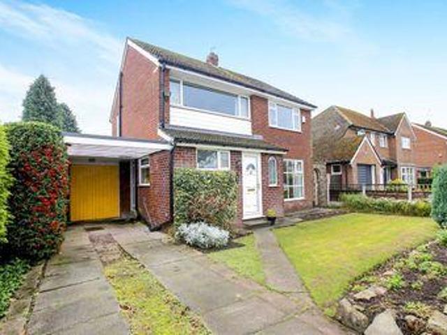 4 Bedrooms Detached house for sale in Foxland Road, Gatley, Cheadle SK8