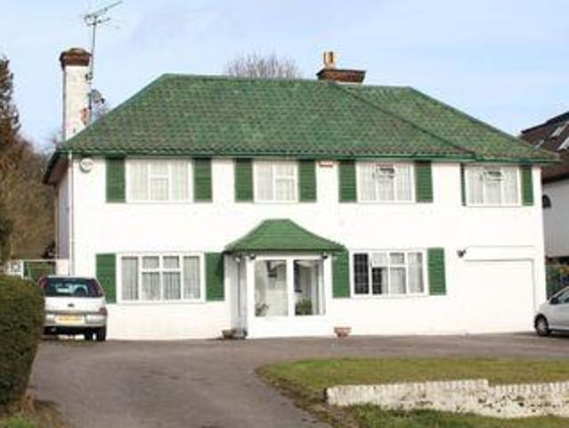4 Bedrooms Detached house for sale in Georges Wood Road, Brookmans Park, Hatfield AL9
