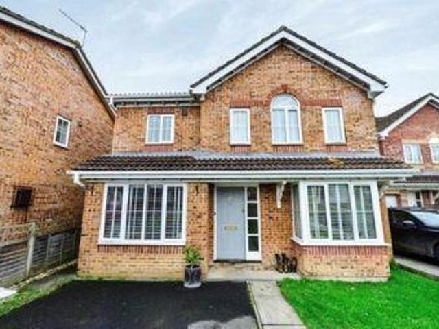 4 Bedrooms Detached house for sale in Gillingham, Dorset. SP8