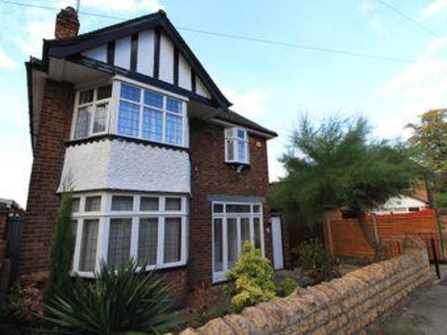 4 Bedrooms Detached house for sale in Girton Road, Sherwood, Nottingham NG5