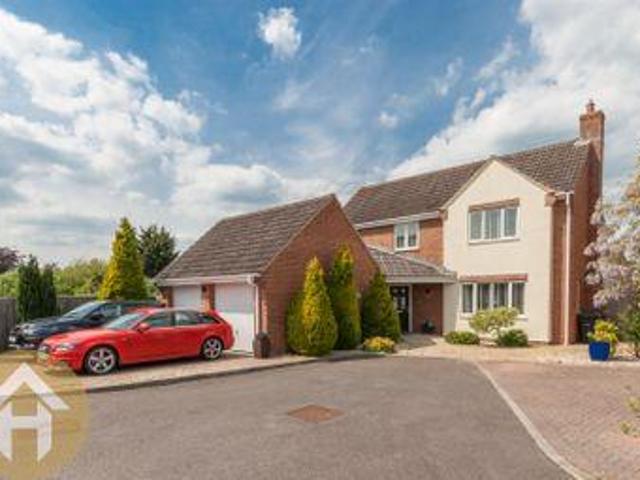 4 Bedrooms Detached house for sale in Gleed Close, Purton, 4 SN5