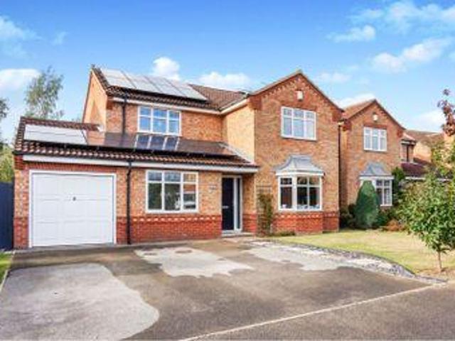 4 Bedrooms Detached house for sale in Godwins Way, York YO41
