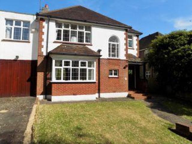 4 Bedrooms Detached house for sale in Goldstone Crescent, Hove BN3
