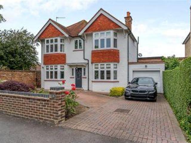 4 Bedrooms Detached house for sale in Green Lane, Windsor, Berkshire SL4