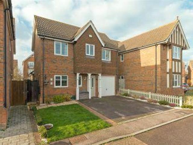 4 Bedrooms Detached house for sale in Greenshanks, Iwade, Sittingbourne ME9