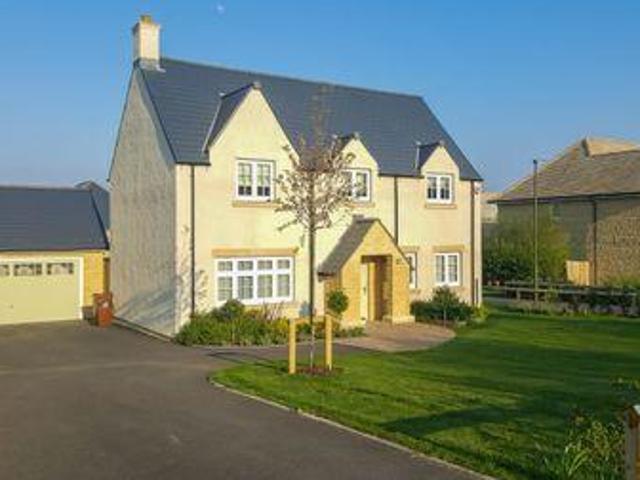 4 Bedrooms Detached house for sale in Gretton Road, Winchcombe, Cheltenham GL54