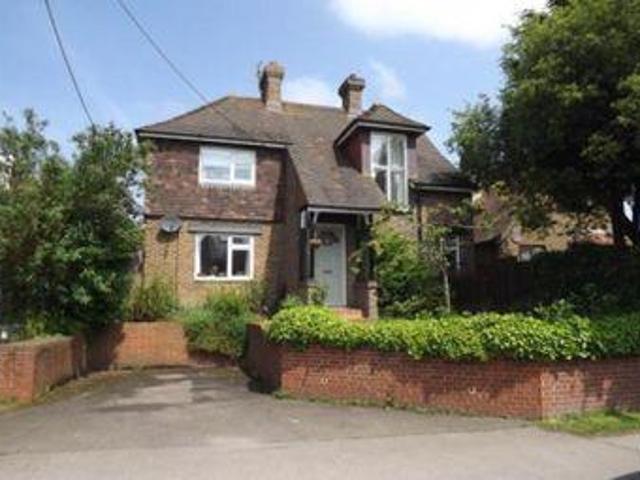 4 Bedrooms Detached house for sale in Hailsham Road, Herstmonceux, Hailsham BN27