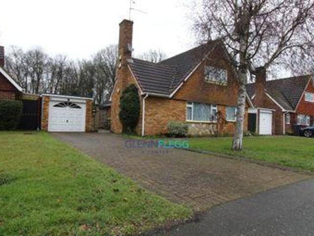 4 Bedrooms Detached house for sale in Halkingcroft, Langley, Slough SL3