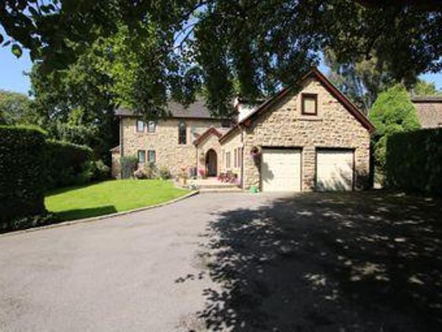 4 Bedrooms Detached house for sale in Hall Lane, Chapelthorpe, Wakefield WF4