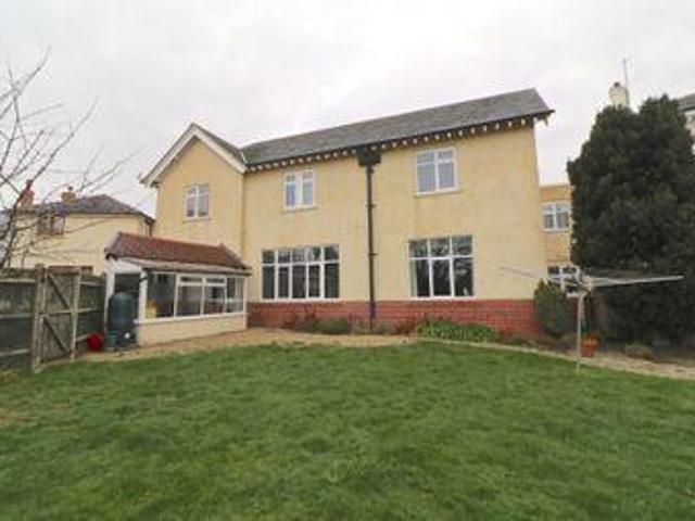 4 Bedrooms Detached house for sale in Hankham Place, Dittons Road, Pevensey, East Sussex BN24