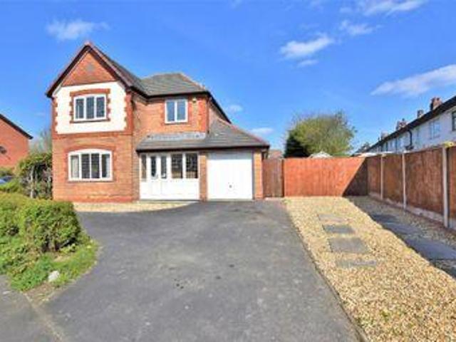 4 Bedrooms Detached house for sale in Harbour Lane, Warton, Preston, Lancashire PR4