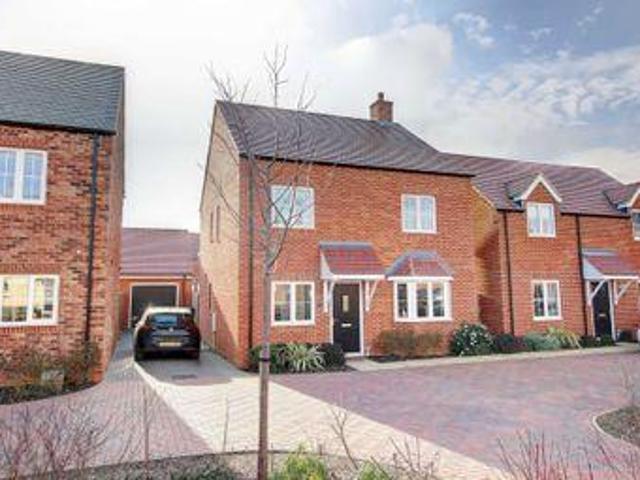 4 Bedrooms Detached house for sale in Harcourt, Cranfield, Bedford MK43