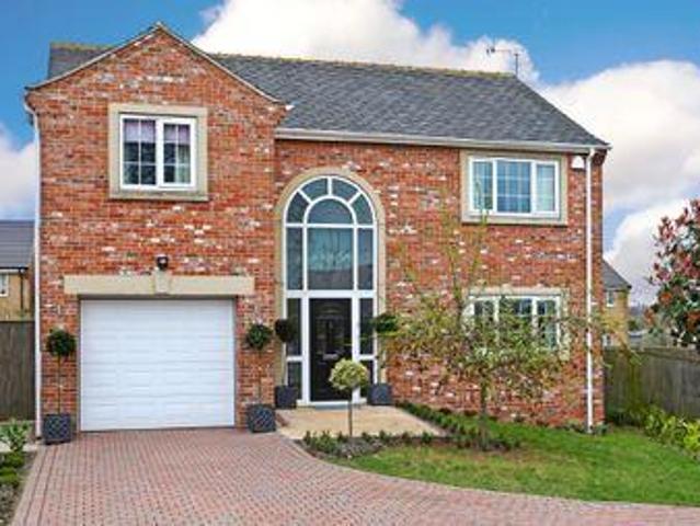 4 Bedrooms Detached house for sale in Hare Park Lane, Crofton, Wakefield WF4