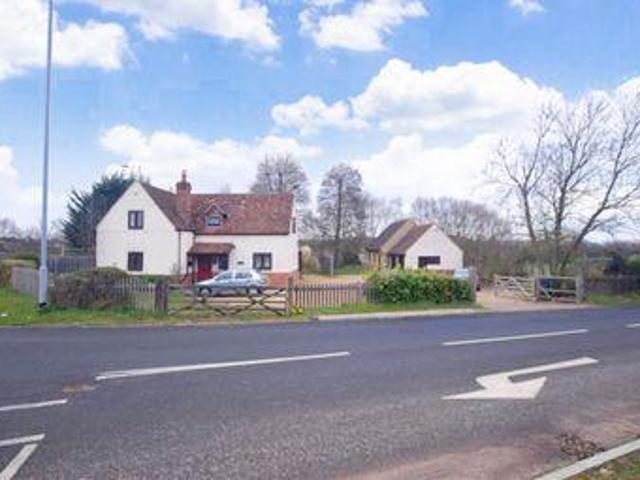 4 Bedrooms Detached house for sale in Harrowden Lane, Harrowden, Bedford MK42