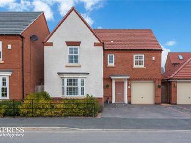 4 Bedrooms Detached house for sale in Harvest Drive, Cotgrave, Nottingham NG12