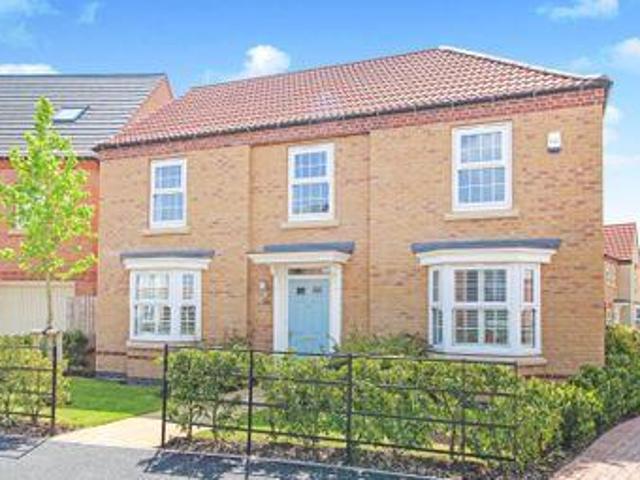 4 Bedrooms Detached house for sale in Harvest Drive, Cotgrave NG12