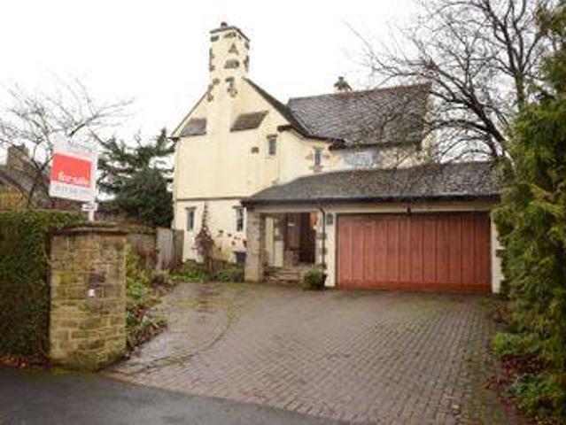 4 Bedrooms Detached house for sale in Heathfield, Adel, Leeds LS16