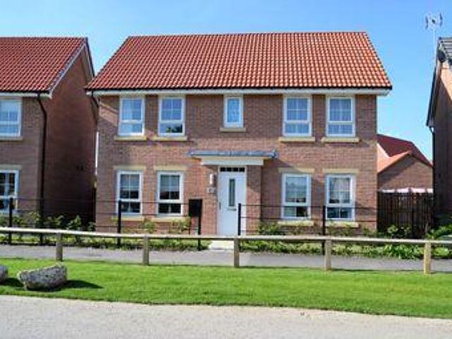 4 Bedrooms Detached house for sale in Heathside, Huntington, York YO32