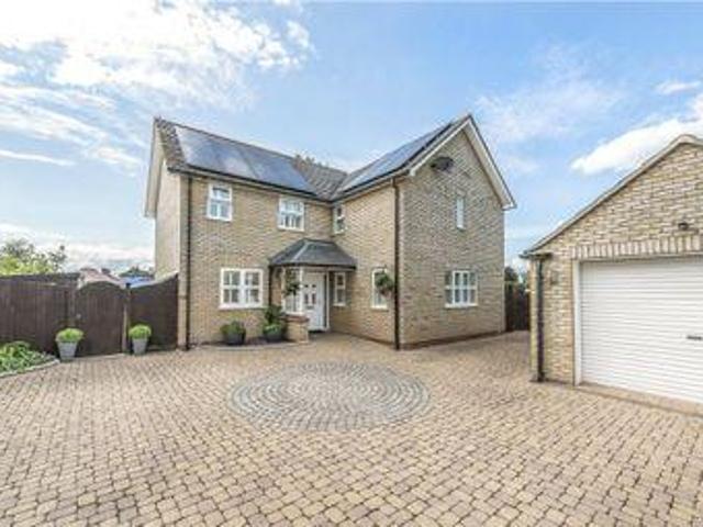 4 Bedrooms Detached house for sale in Henlade, Taunton, Somerset TA3