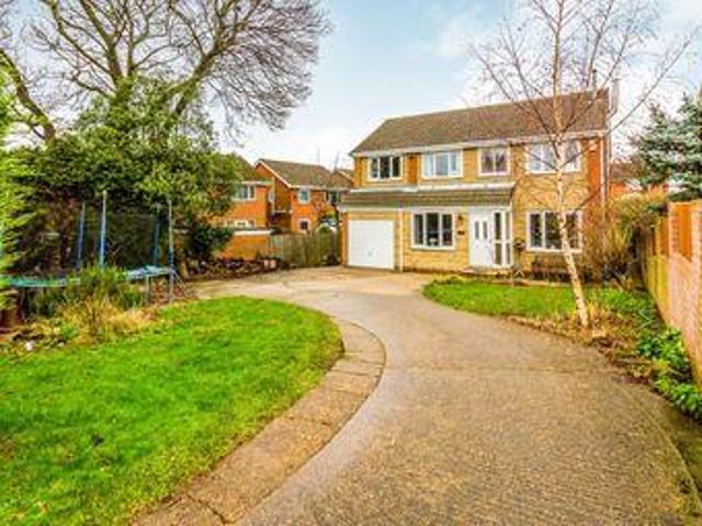4 Bedrooms Detached house for sale in Higham Common Road, Barnsley S75