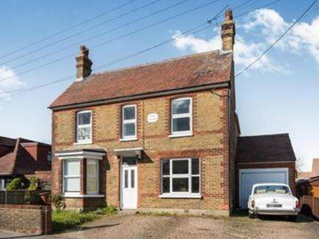 4 Bedrooms Detached house for sale in Higham Road, Rochester, Kent ME3