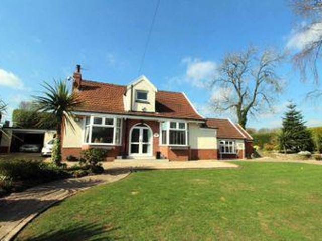 4 Bedrooms Detached house for sale in Higher Austins, Lostock, Bolton BL6