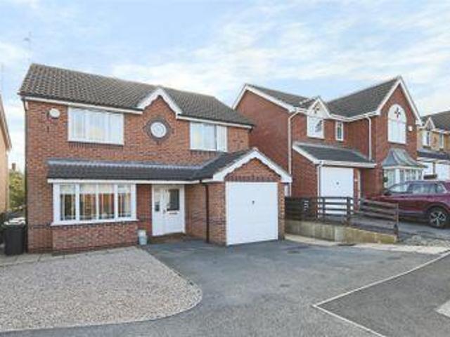 4 Bedrooms Detached house for sale in Hilltop Rise, Newthorpe, Nottingham NG16