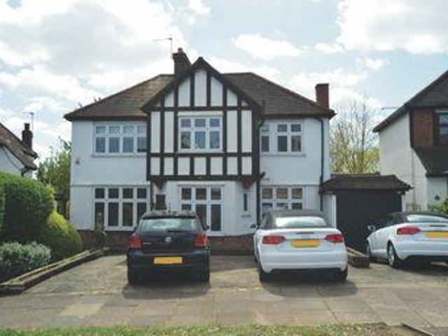 4 Bedrooms Detached house for sale in Hillside Grove, London NW7