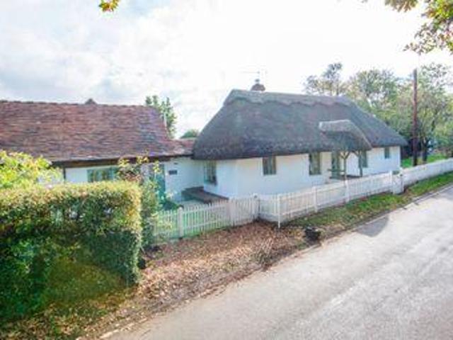 4 Bedrooms Detached house for sale in Hook Road, Greywell, Hook RG29