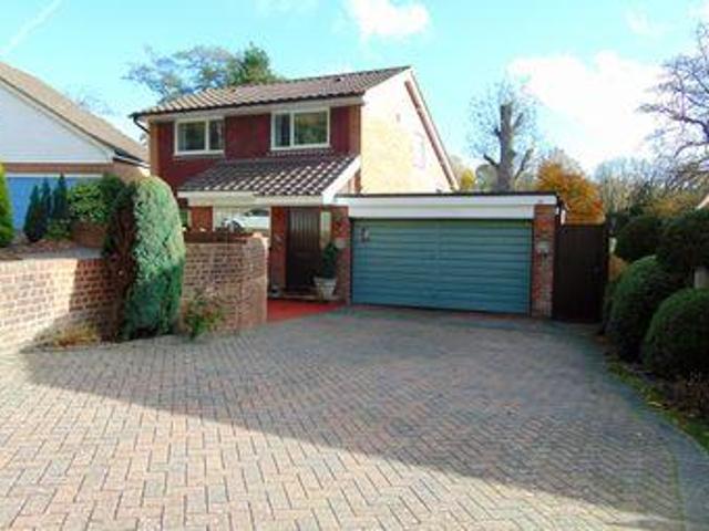 4 Bedrooms Detached house for sale in Hollingsworth Road, Croydon CR0