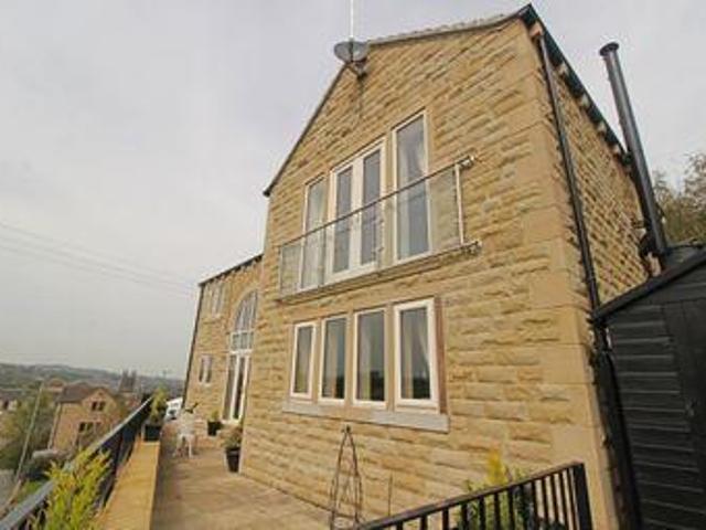 4 Bedrooms Detached house for sale in Horn Lane, New Mill, Holmfirth HD9