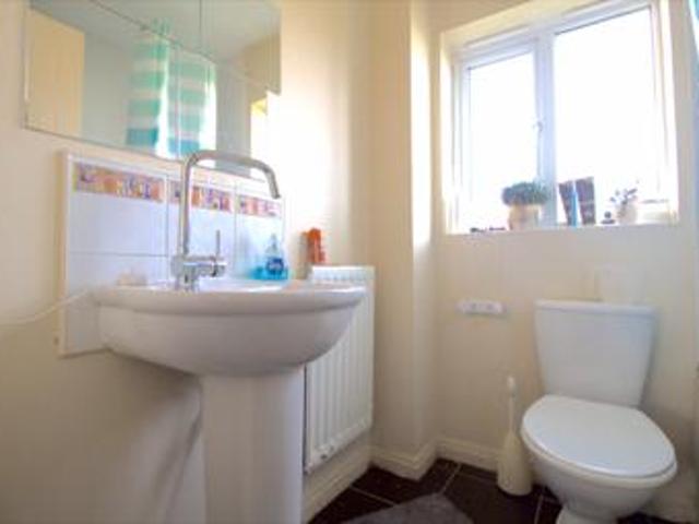 4 Bedrooms Detached house for sale in Howardian Close, Oldham OL8
