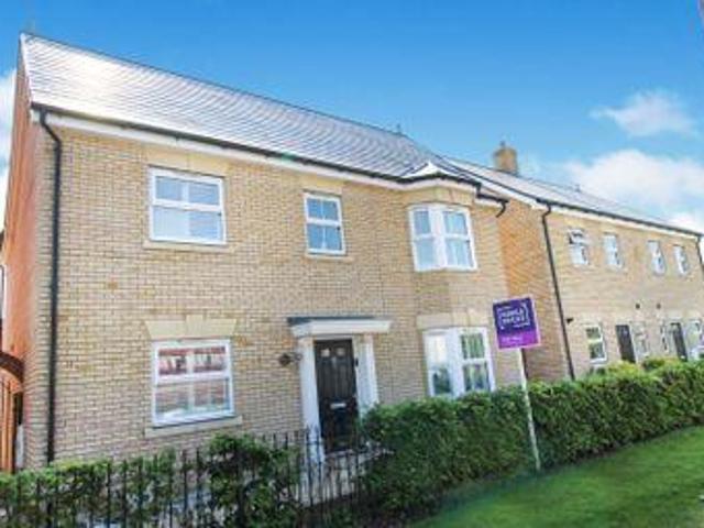 4 Bedrooms Detached house for sale in Ipswich Road, Colchester CO4