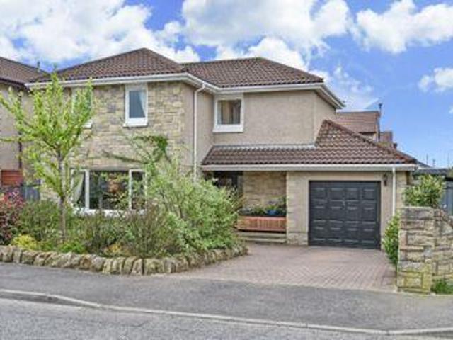 4 Bedrooms Detached house for sale in James Miller Road, Dunfermline KY11