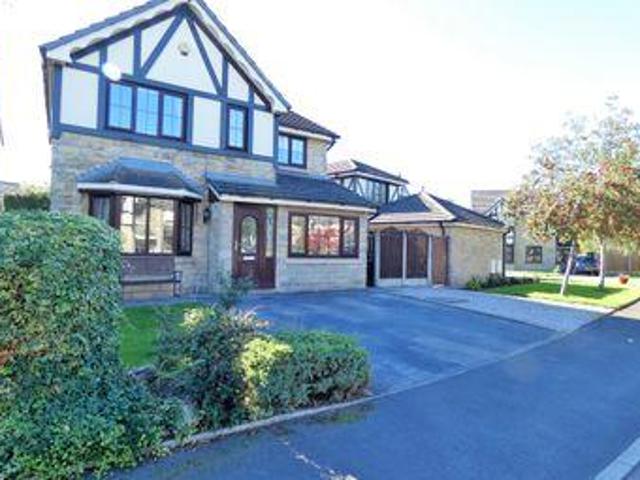 4 Bedrooms Detached house for sale in Kepplecove Meadow, Worsley, Manchester M28