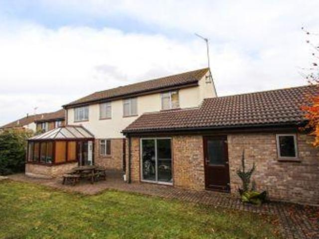 4 Bedrooms Detached house for sale in Lytes Cary Road, Keynsham, Bristol BS31