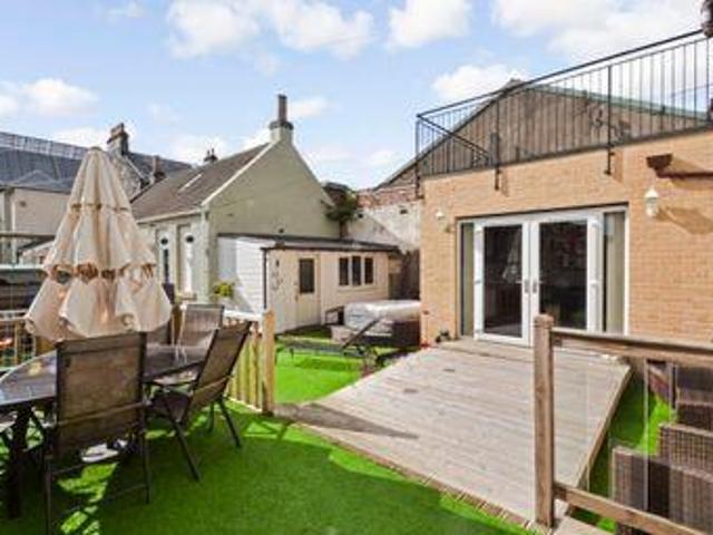4 Bedrooms Detached house for sale in Lady Campbells Walk, Dunfermline KY12
